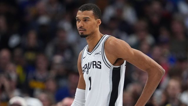 Cunningham has double-double in return as Pistons trounce Bucks