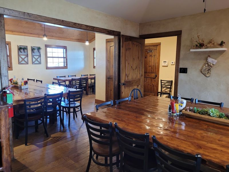 12 hidden Texas cafes serving comfort food locals don’t talk about