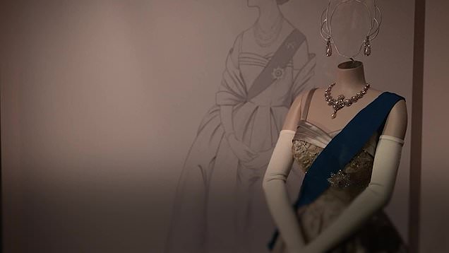 Queen Elizabeth II's style on show at fashion exhibition