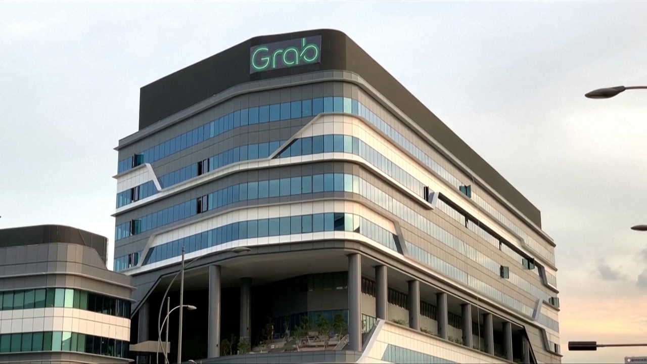 Grab turns to AI to cut costs and boost growth