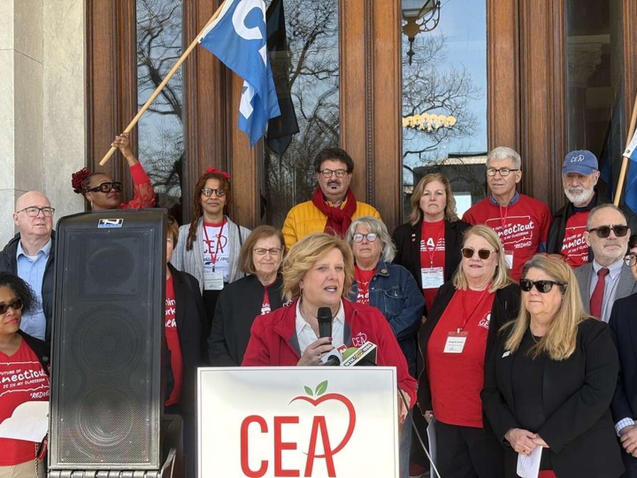 Editorial: Gov. Lamont should put kids first by ignoring teachers union