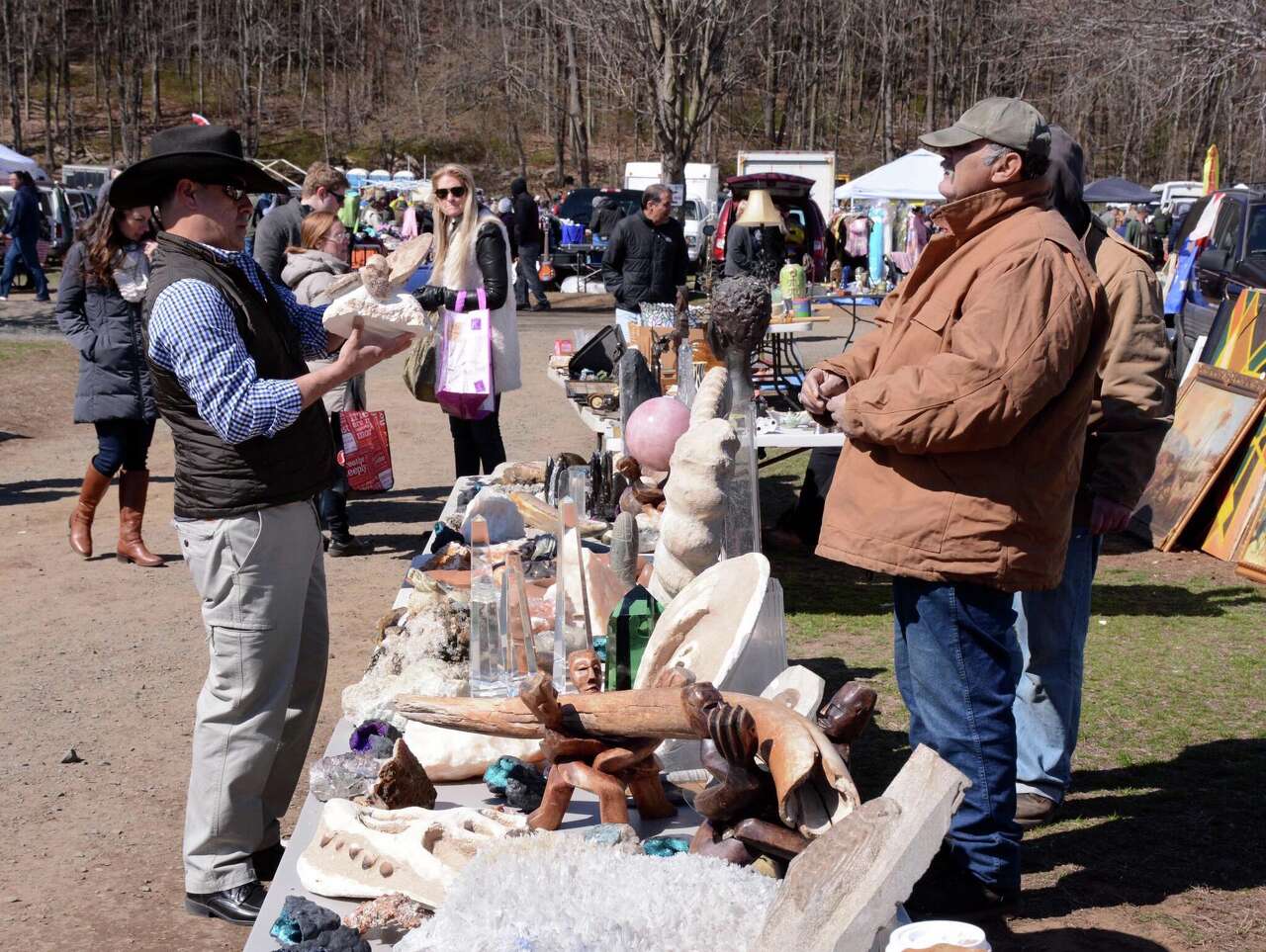 Elephant's Trunk Flea Market opens April 12 for 50th year in New ...