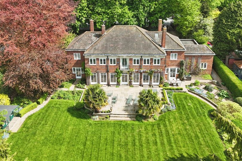 Inside the stunning £1.3m Yorkshire mansion literally fit for a king