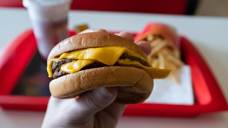 13 burger myths you should really stop believing