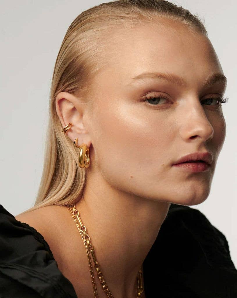 I own 17 pairs of gold hoops and I'm letting you in on the best ones