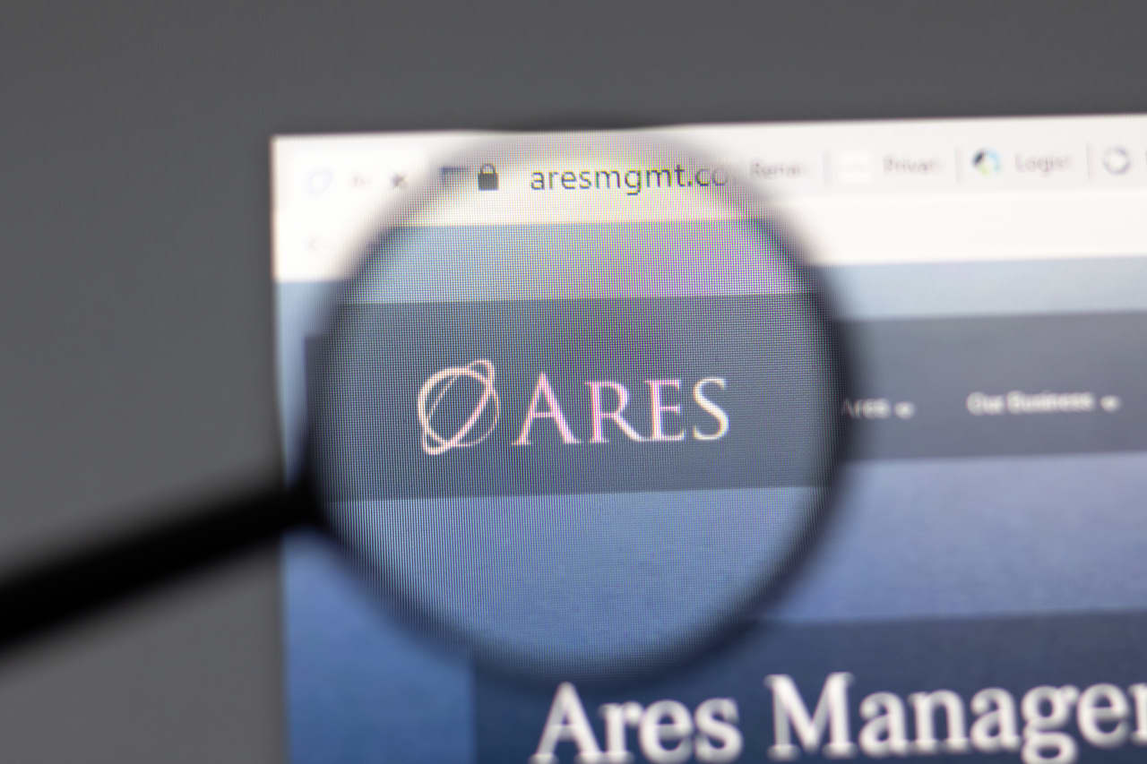 Ares Management bets big on a retail REIT. It’s keeping software ...
