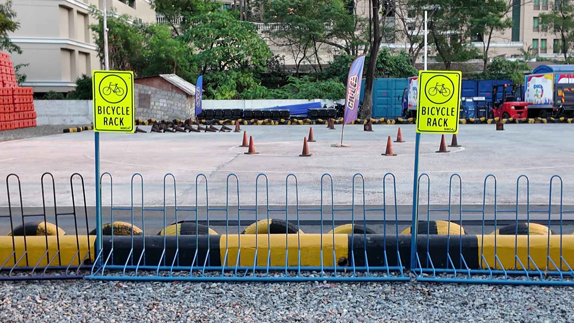 Promising, but could be better: An honest look at MMDA’s new shower ...