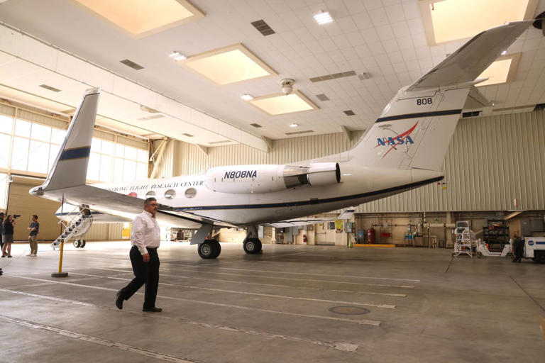 A cracked heat shield rattled NASA after Artemis I Now, Artemis II will ...