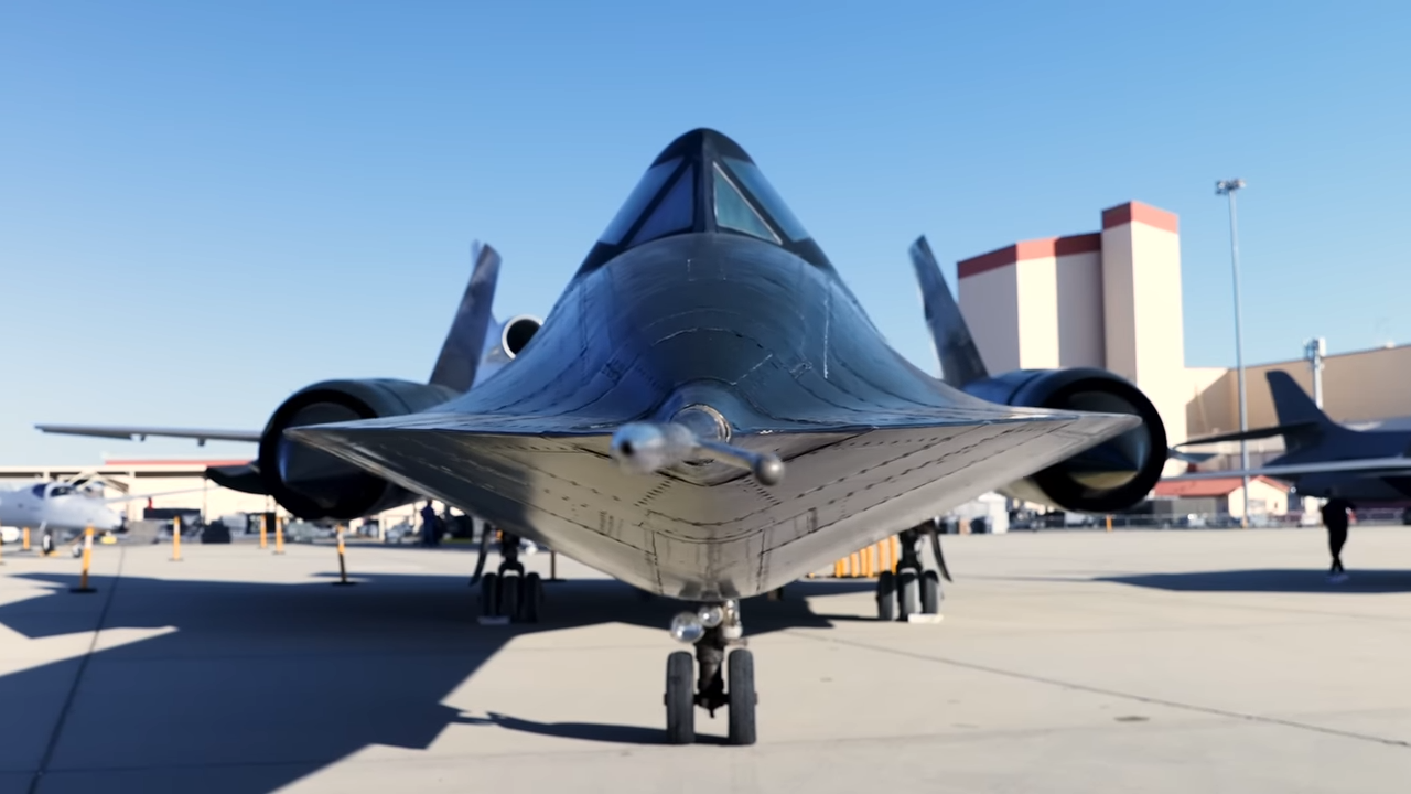 Watch Darkstar reach speeds faster than 3,800+ mph - "Future tech"