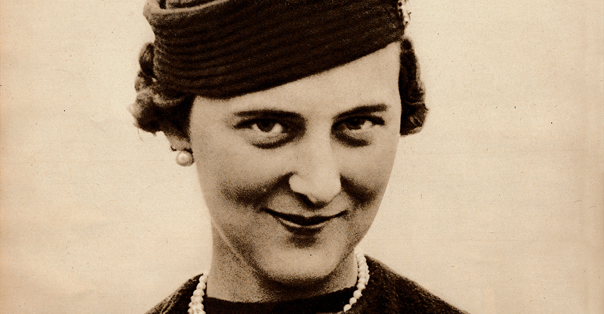 The princess who popularized the royal wave