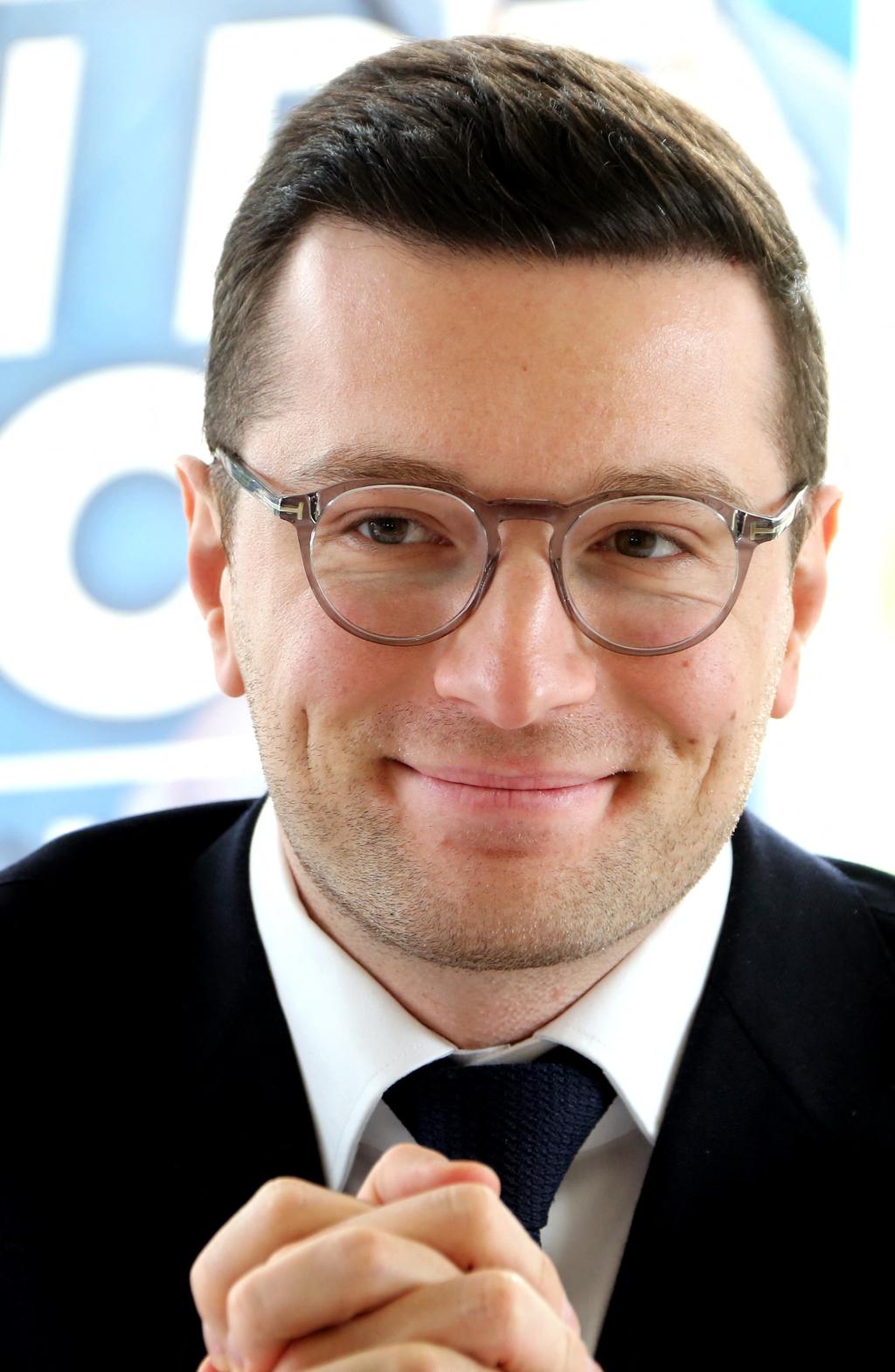 Jordan Bardella officialise sa relation avec la princesse Maria ...