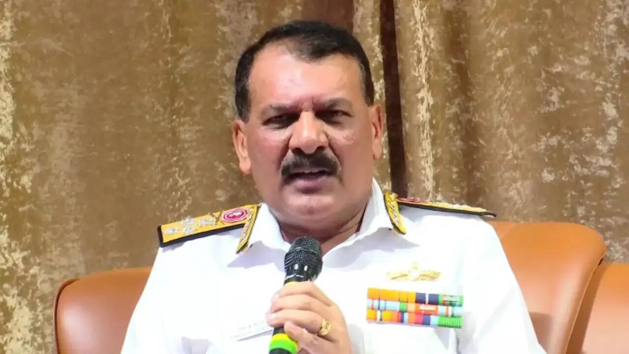 Ran Samvad 2026: Navy watching West Asia conflict, not rushing to judge ...