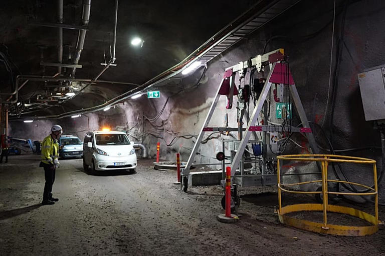 Dörtyol-Akpınar-Erikli ulaşım bağlantısını güçlendiren köprüde sona gelindi