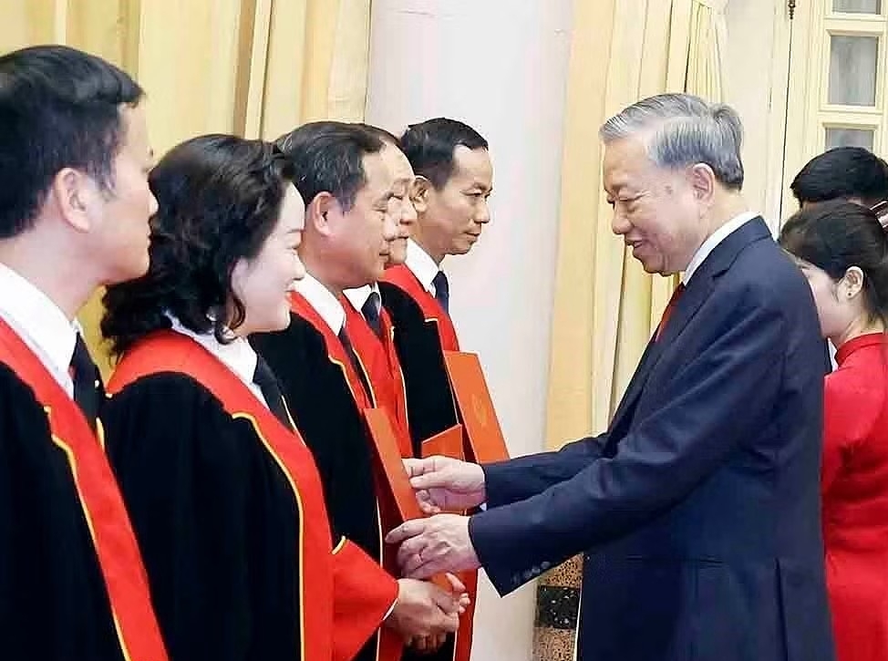 Tòa án nhân dân tối cao có thêm 8 thẩm phán