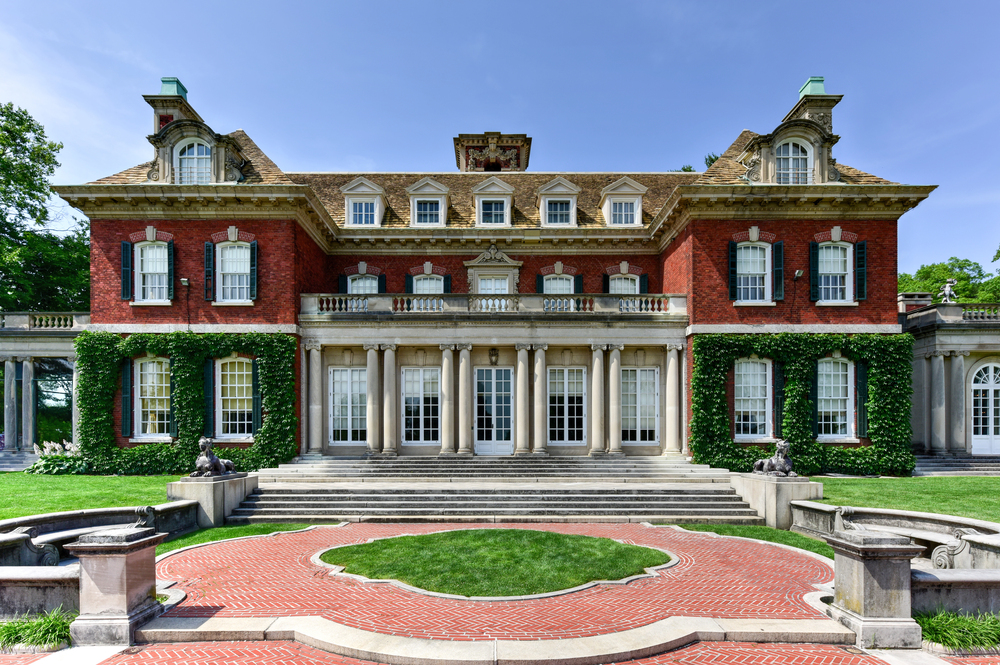 Incredible mansions you can tour in the US