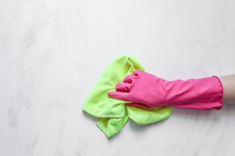 The spring cleaning habits from the '60s and '70s that actually worked