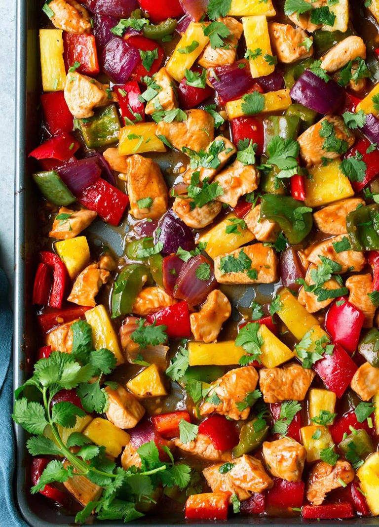 30 easy sheet pan meals to make for family dinner
