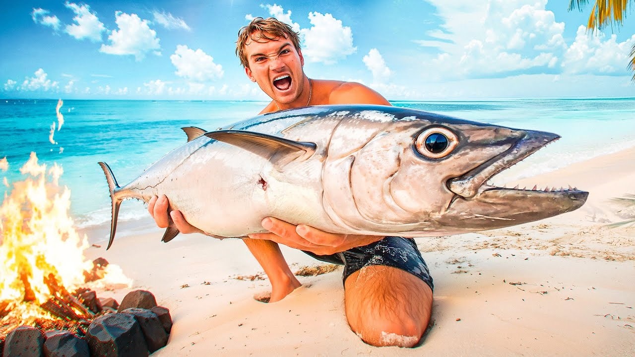 Chasing giants in the Maldives blue lagoon