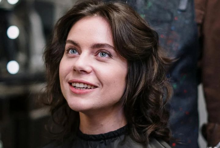 10 common salon mannerisms that secretly annoy stylists