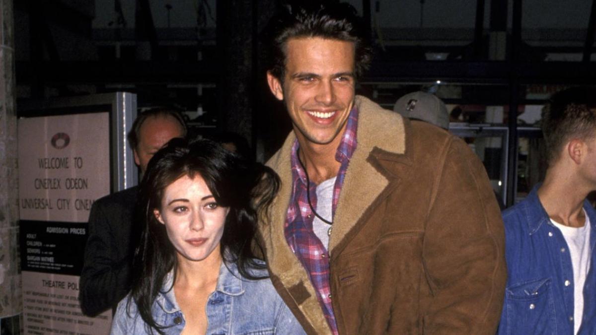 El exmarido de Shannen Doherty, Ashley Hamilton, hospitalizado de ...