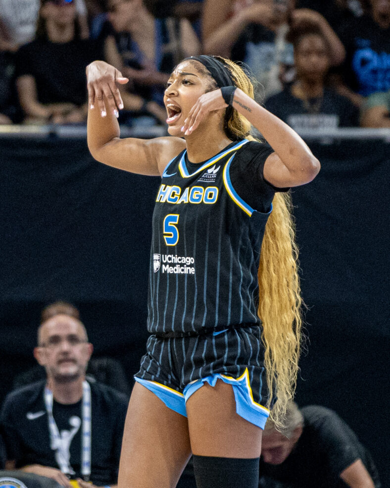 Shaq slams ‘guys’ who are ‘bullying’ Angel Reese for popularity ...