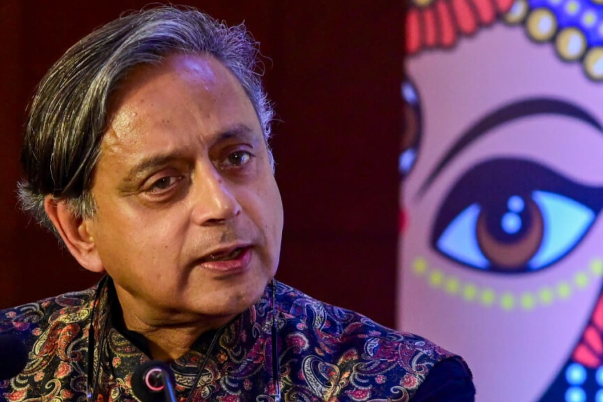 Unnecessary imposition: Shashi Tharoor questions full rendition of ...
