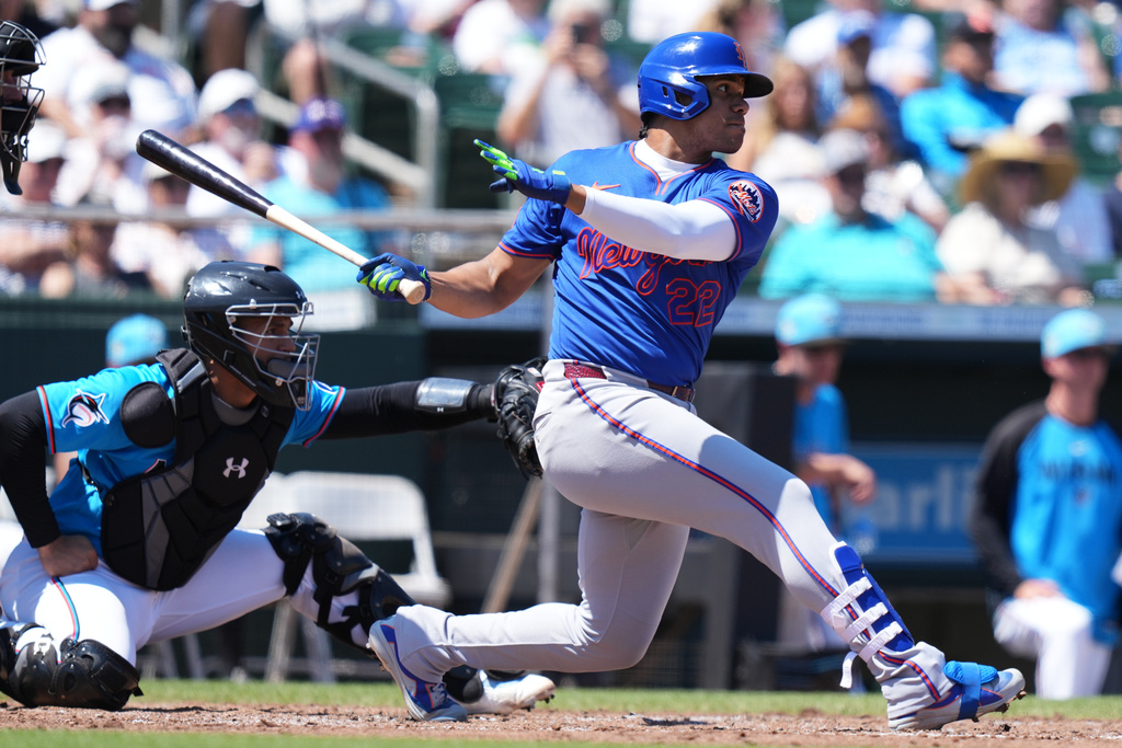 AP study: MLB average salary hits a record $5.34M as the Mets lead ...