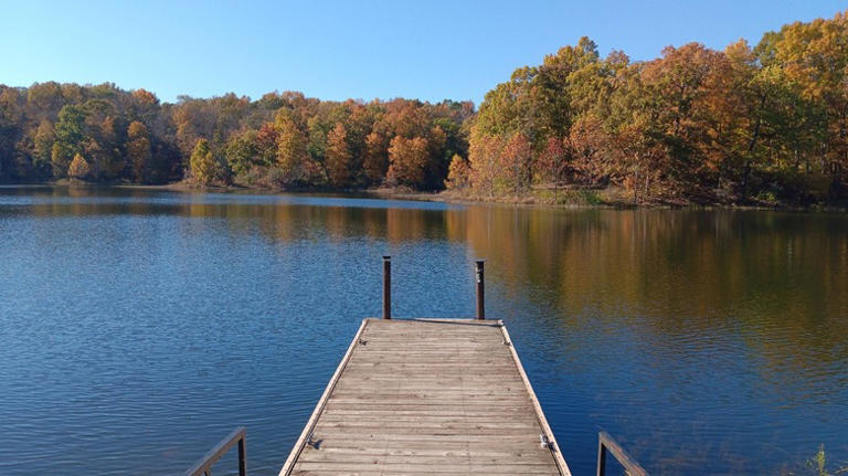 Illinois' deepest inland lake is a Midwest gem for scenic trails and ...