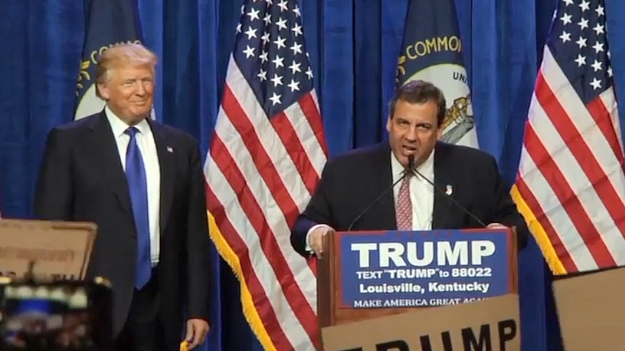 Christie eyes 2024 run, says he'll go after Trump's flaws
