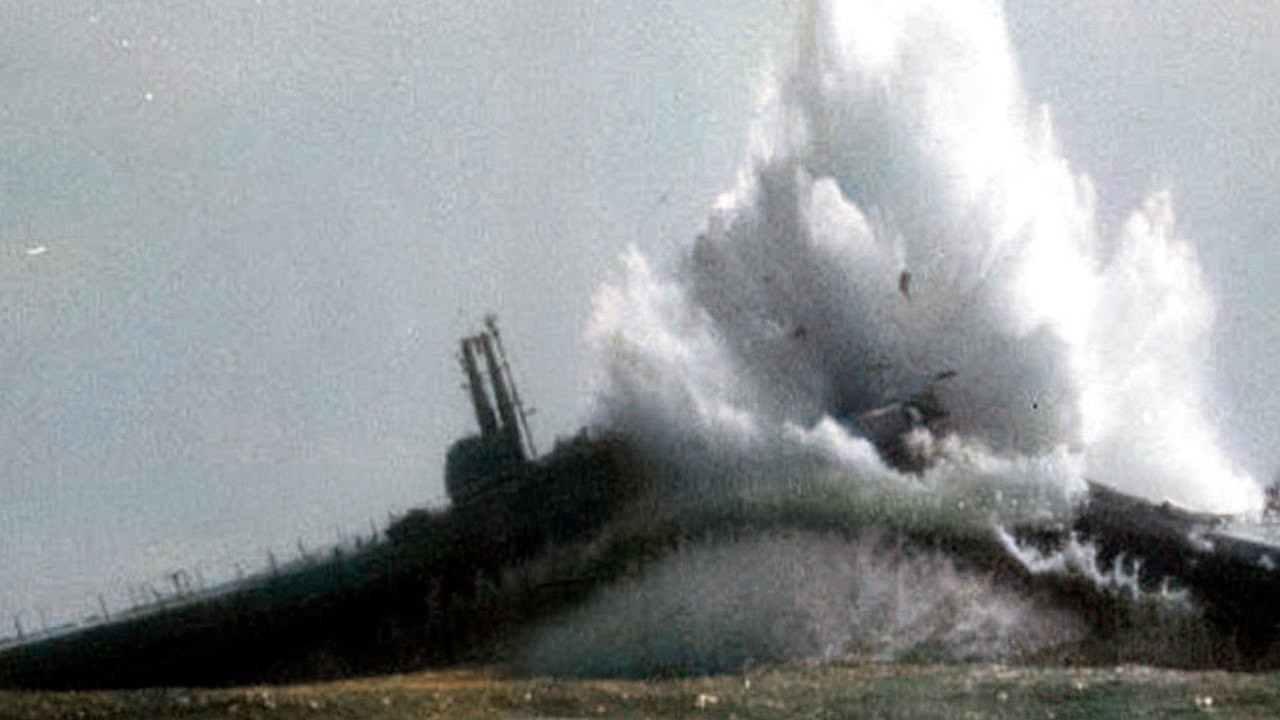 The US submarine blasted point blank by the cruiser it had just crippled