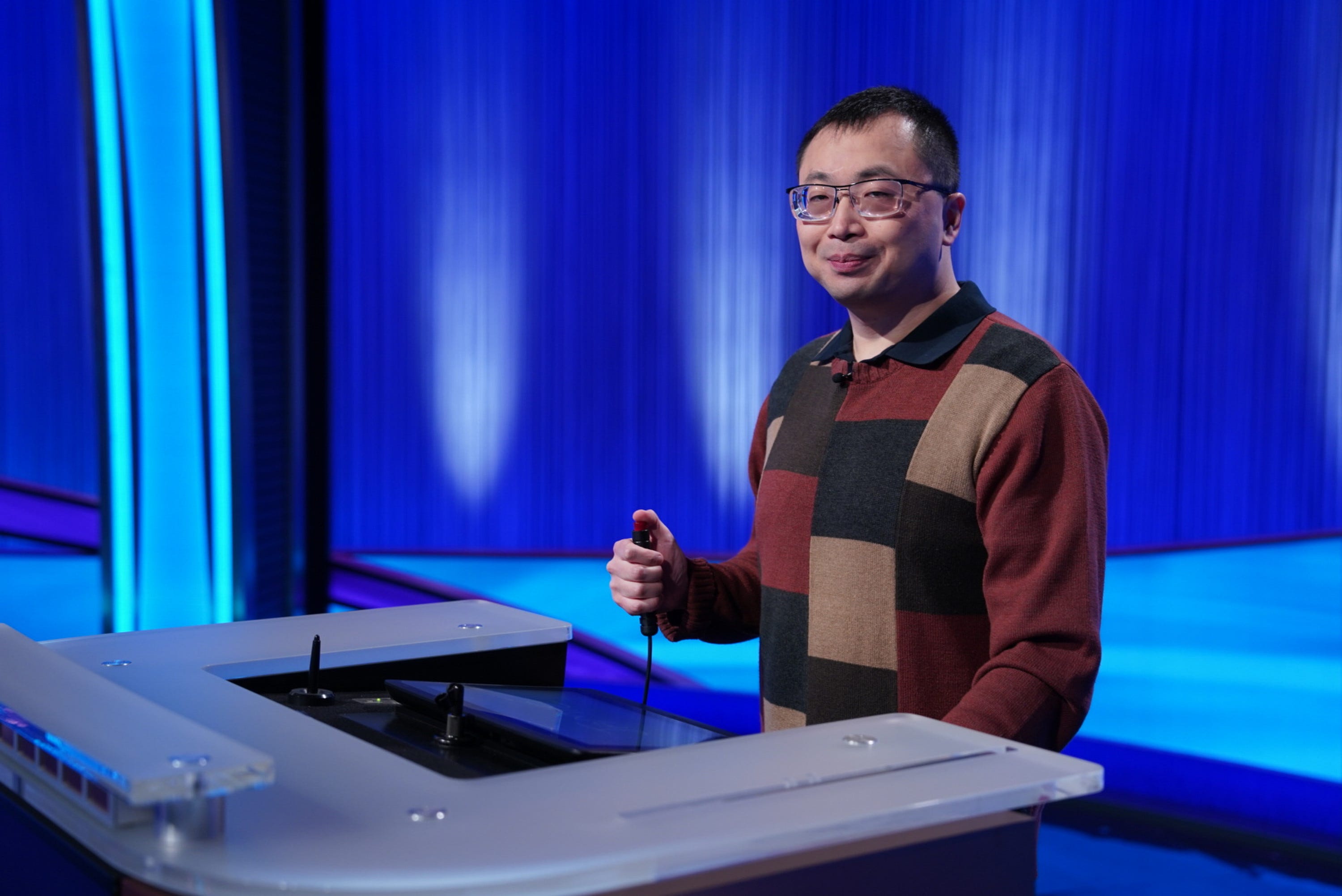 Jamie Ding continues 'Jeopardy!' winning streak. See where he ranks