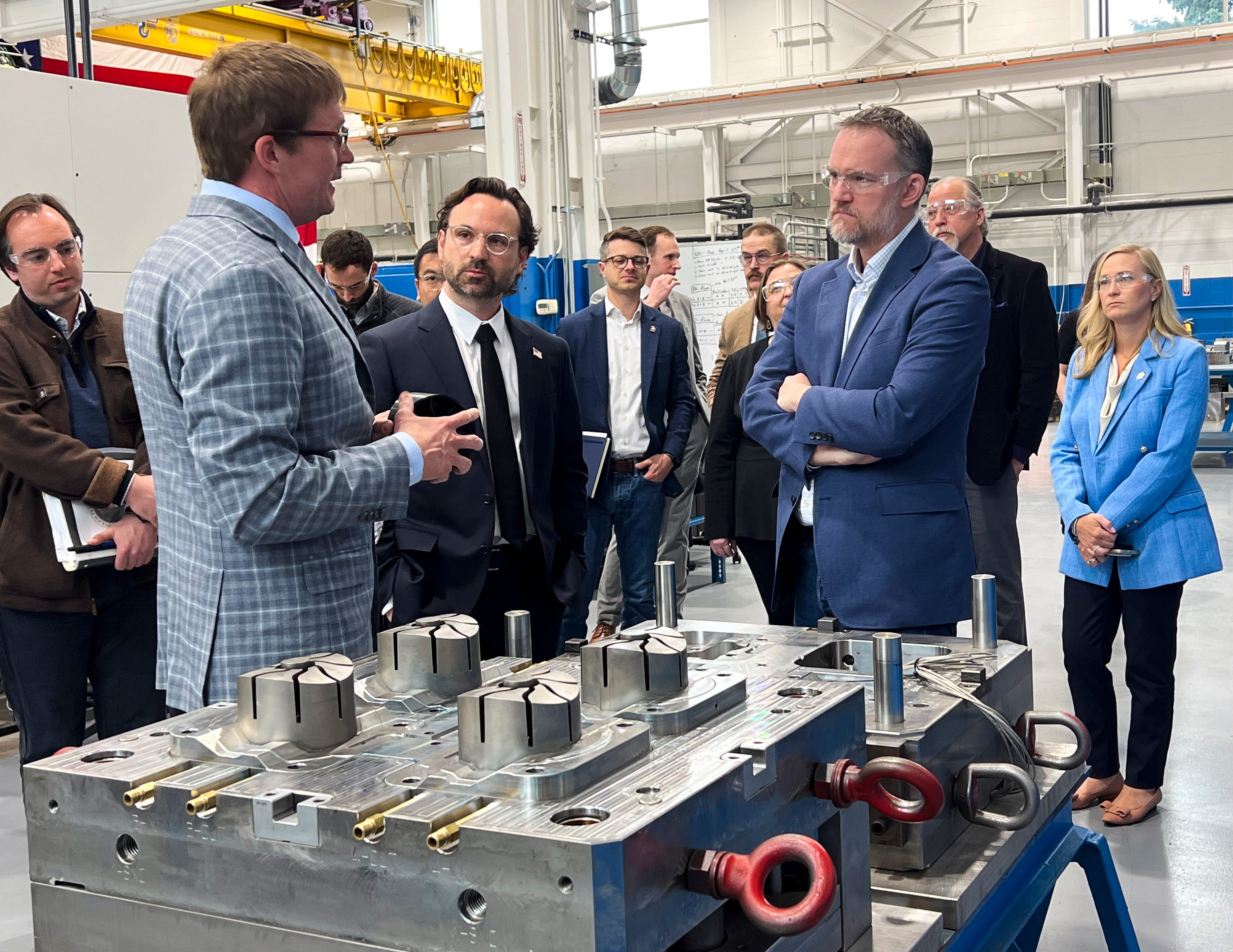 Trump trade rep says manufacturing jobs will rebound in Michigan tour