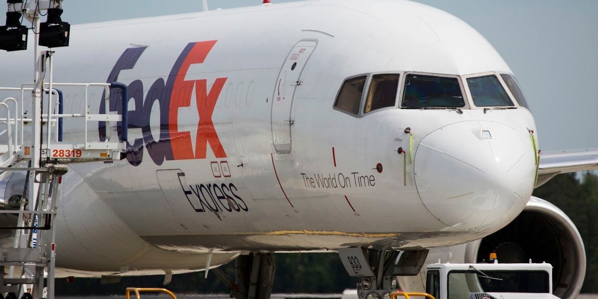 Pilots reach tentative agreement with FedEx