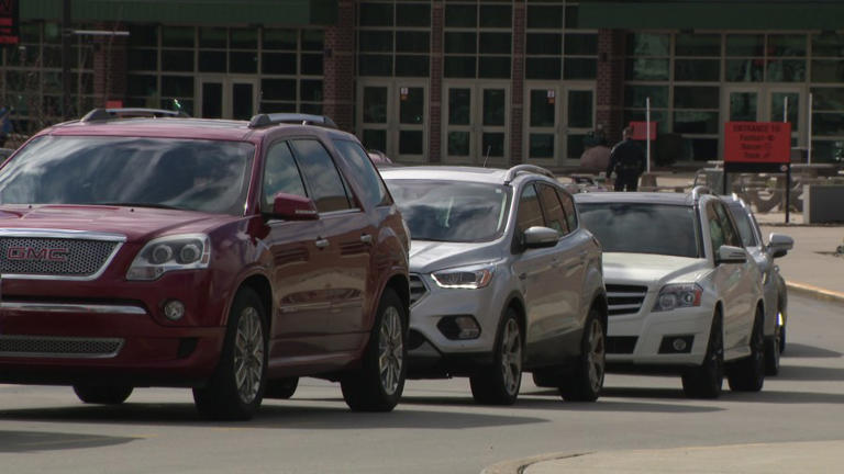 Water main break at West De Pere High School prompts early dismissal