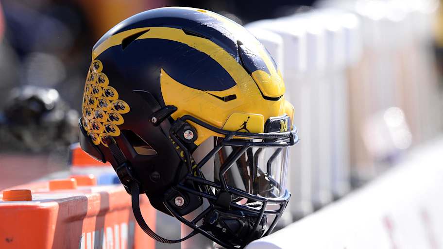 Michigan running back suffers season-ending injury