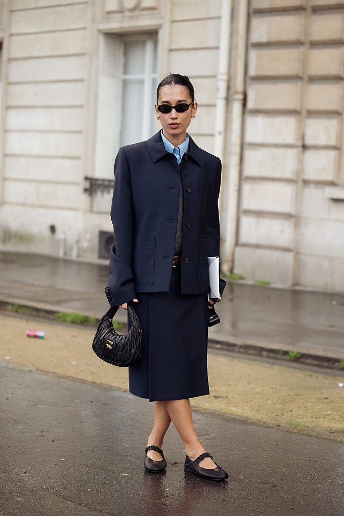 I’m stealing these 8 easy French girl styling tricks for my spring outfits