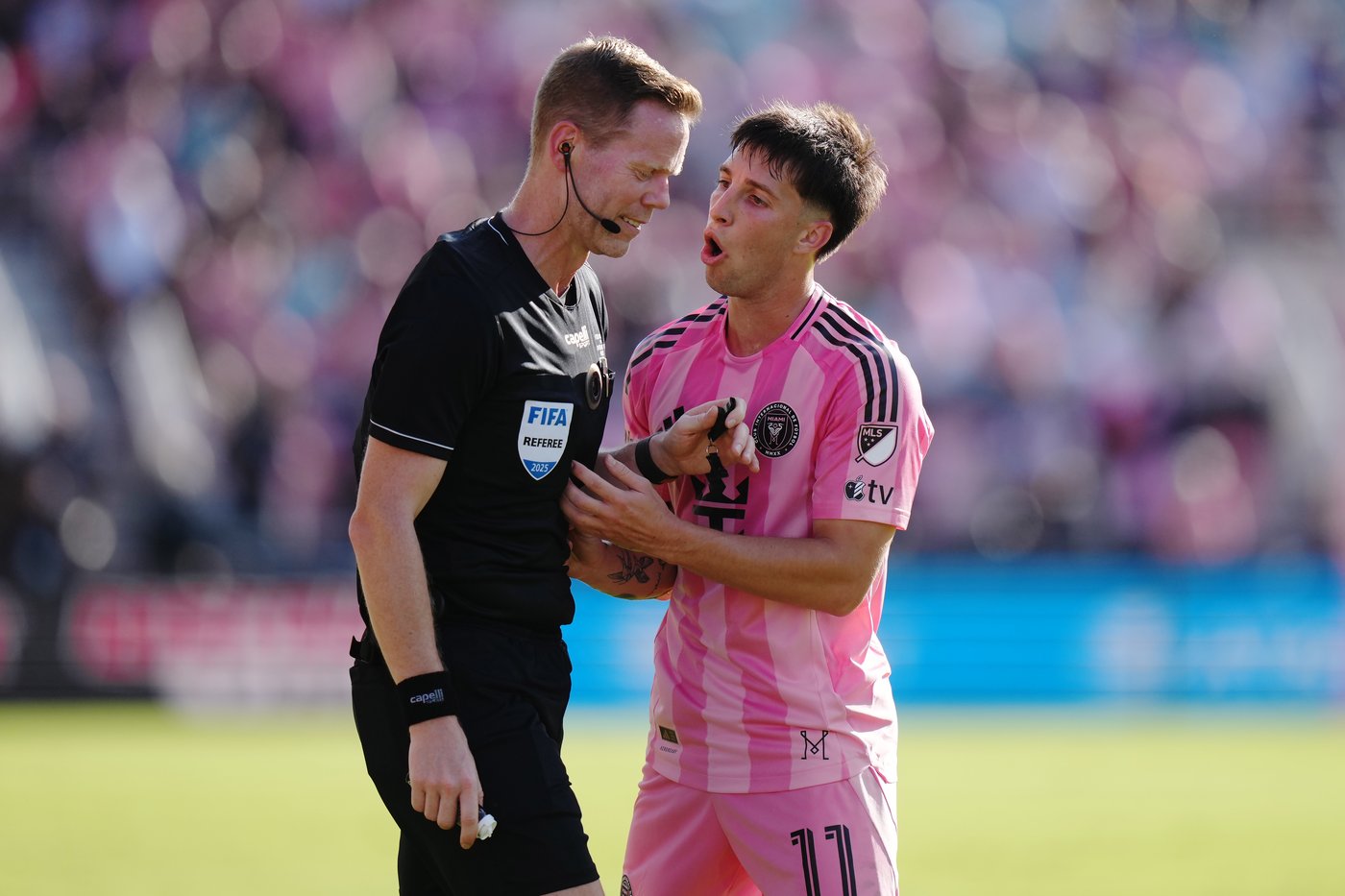 Calgary referee Drew Fischer picked for FIFA World Cup officiating roster