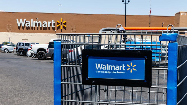 Walmart shoppers now face stricter self-checkout rules, furious ...