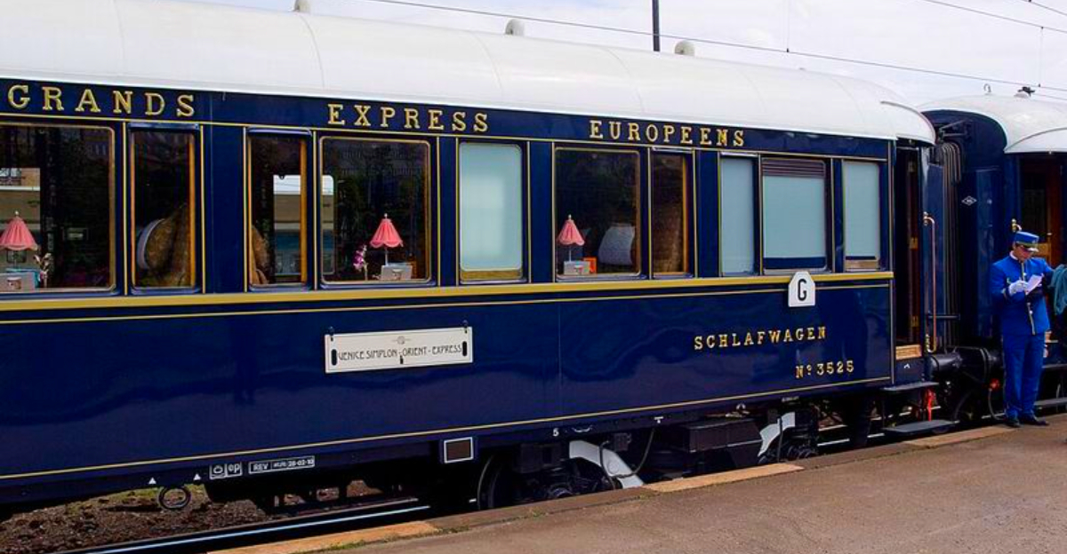 15 legendary train journeys that still capture the magic of the 1940s ...