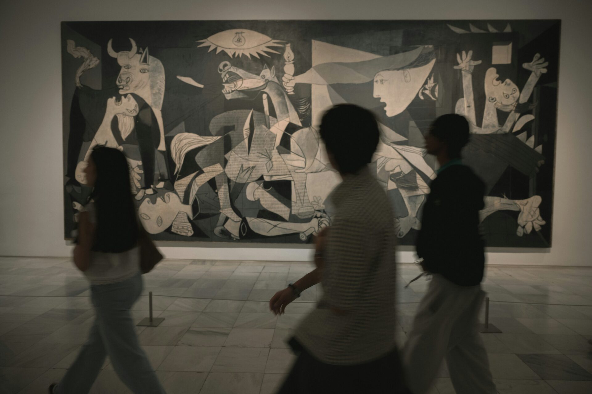 A request to move Picasso's 'Guernica' sparks controversy in Spain