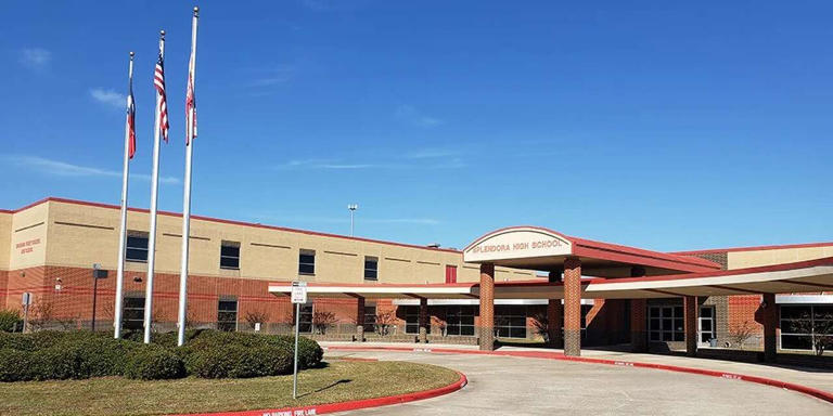 Fight with staff, student at Splendora High School prompts 'secure hold ...