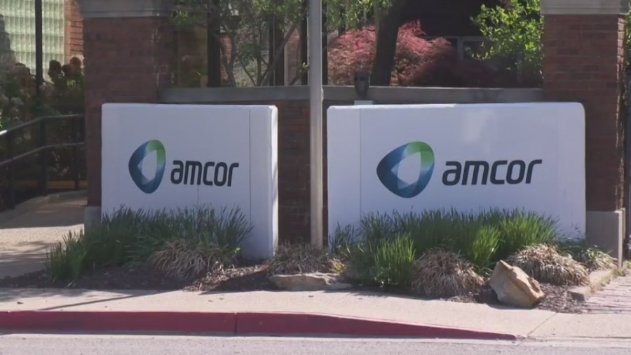 Local students tour Amcor facility to learn about recycling