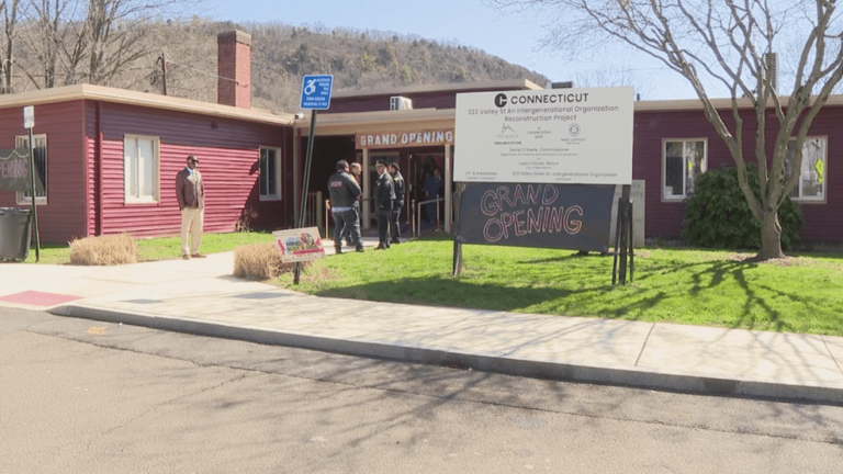 New Haven community center reopens after renovations