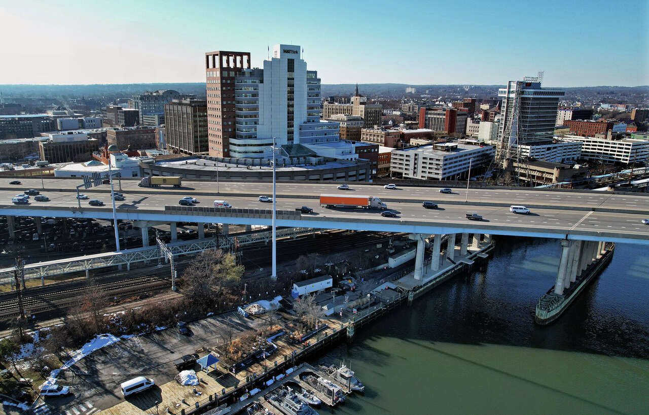 Connecticut's economy among fastest growing in US last year despite ...