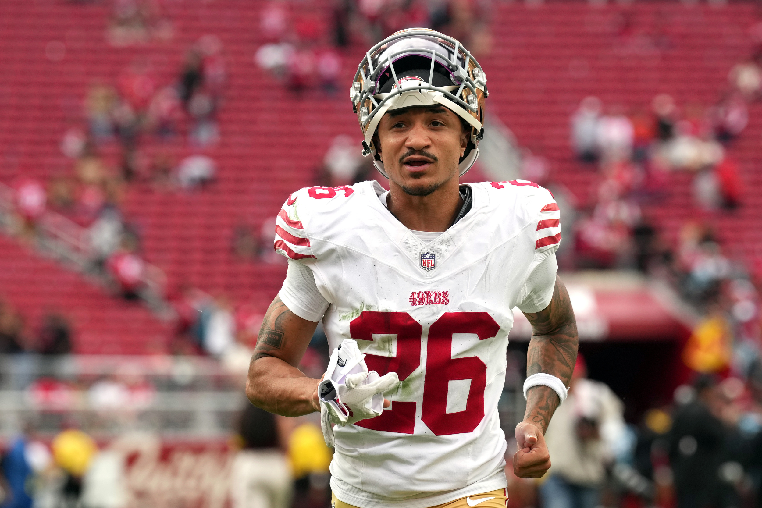 Bucs to add CBs Chase Lucas, Kemon Hall
