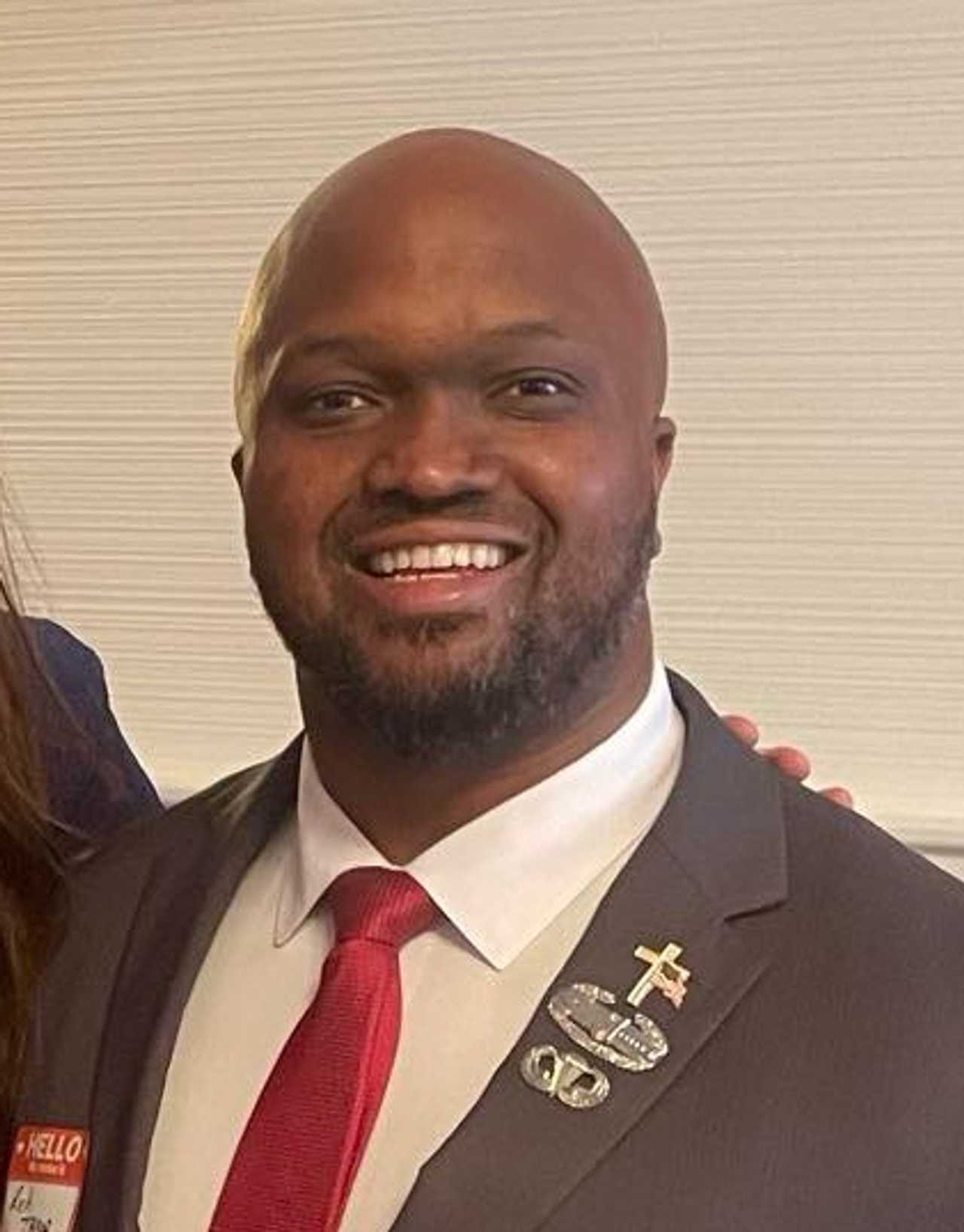 NJ trooper says Dems are behind suspension amid run for US Senate