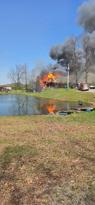 Multiple fire units battling blaze in Daviess County