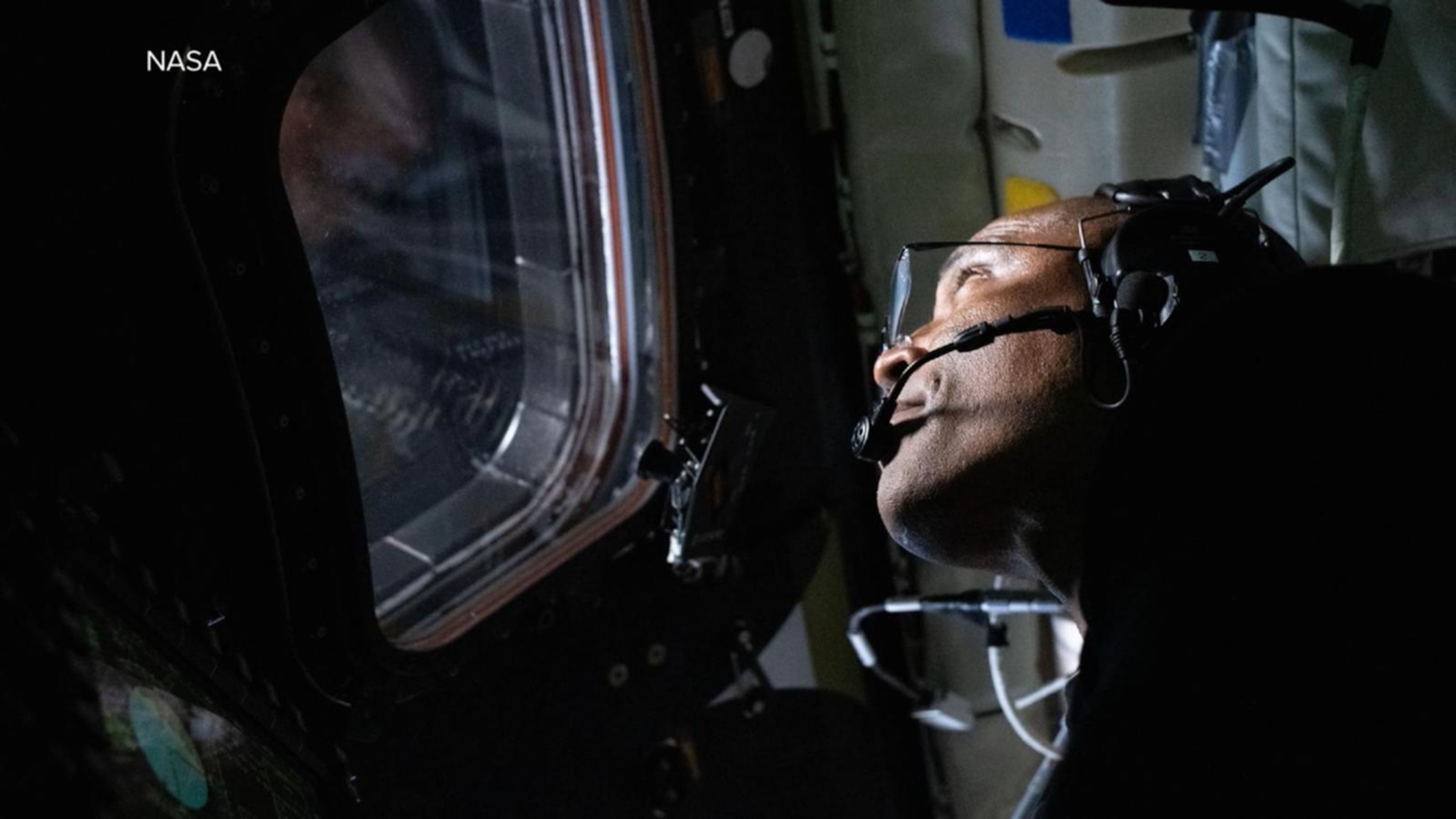 Artemis II crew set to splashdown off Southern California after ...