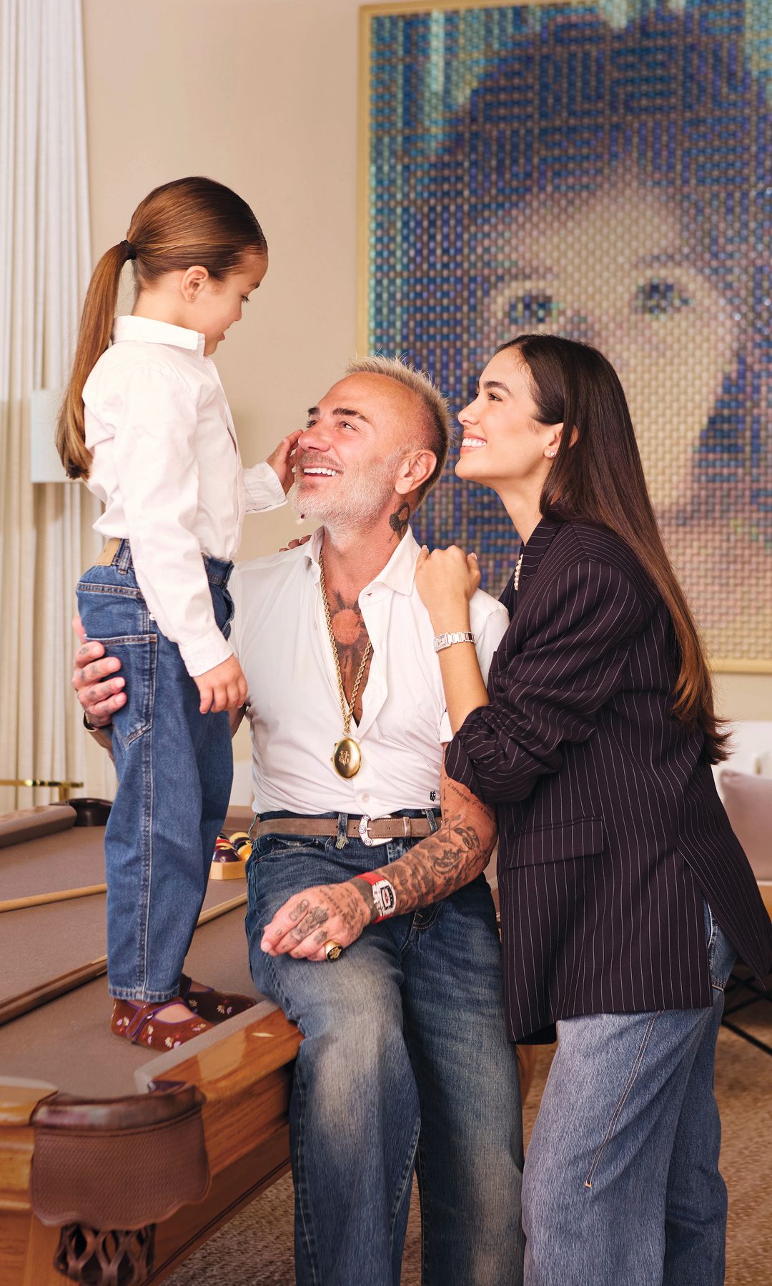 Gianluca Vacchi y Sharon Fonseca bautizan su nuevo yate en honor a su ...