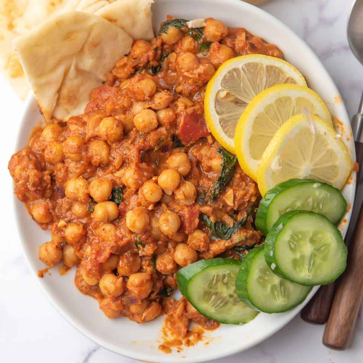 Harissa chickpeas - easy 30 minute dinner!